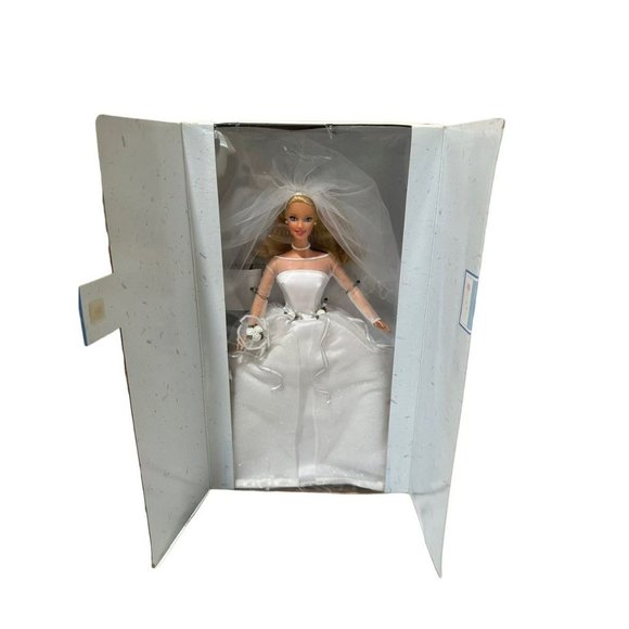Barbie | Toys | Vintage 999 Mattel Blushing Bride Barbie 2674 New In ...